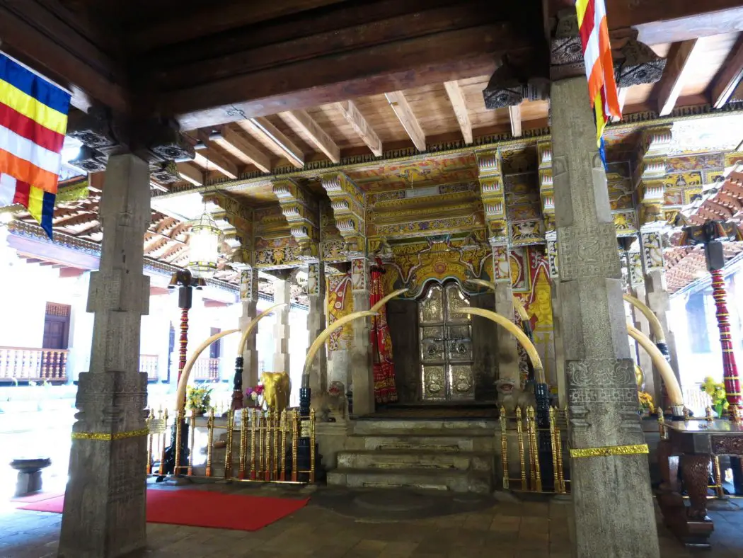 Visiting the Temple of the Tooth in Kandy - Conversant Traveller