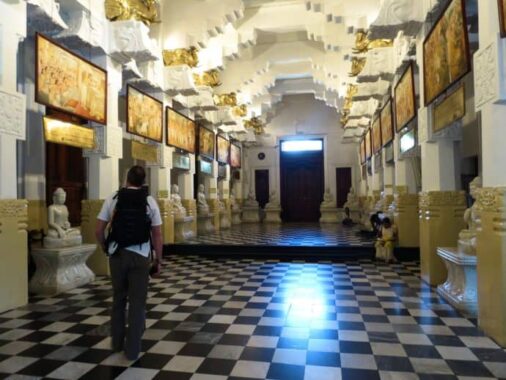 Visiting the Temple of the Tooth in Kandy - Conversant Traveller