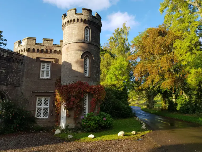East Gatehouse Lodge, Crieff - a Luxury Scotland Staycation