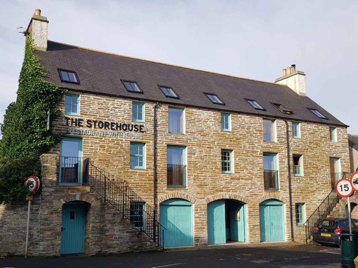 Historic places to stay in Scotland: castles, towers and gatehouses ...
