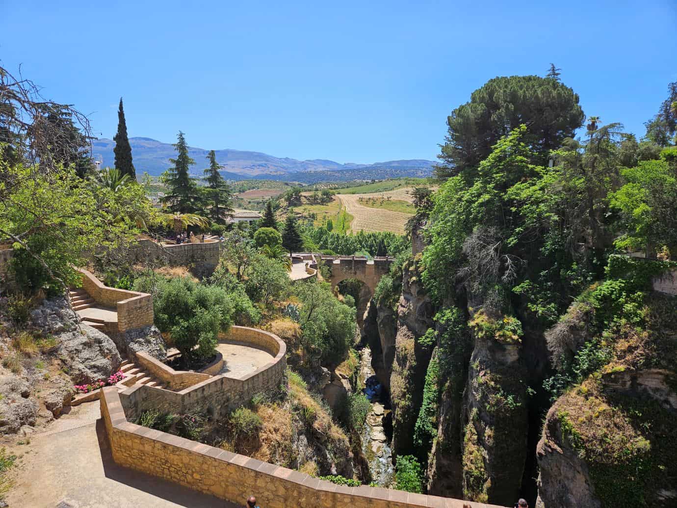 Ronda: bridge viewpoints and other incredible city panoramas ...